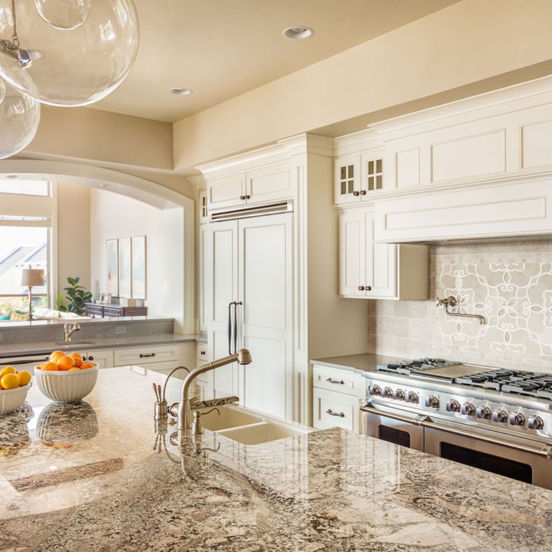 How To Style Brown Granite Countertops • GranitePro - Cabinets and ...